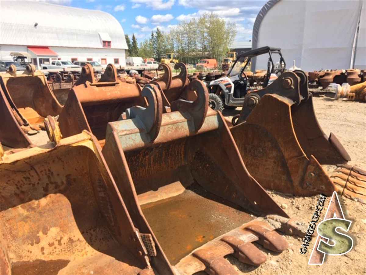 Buckets - Heavy equipment parts