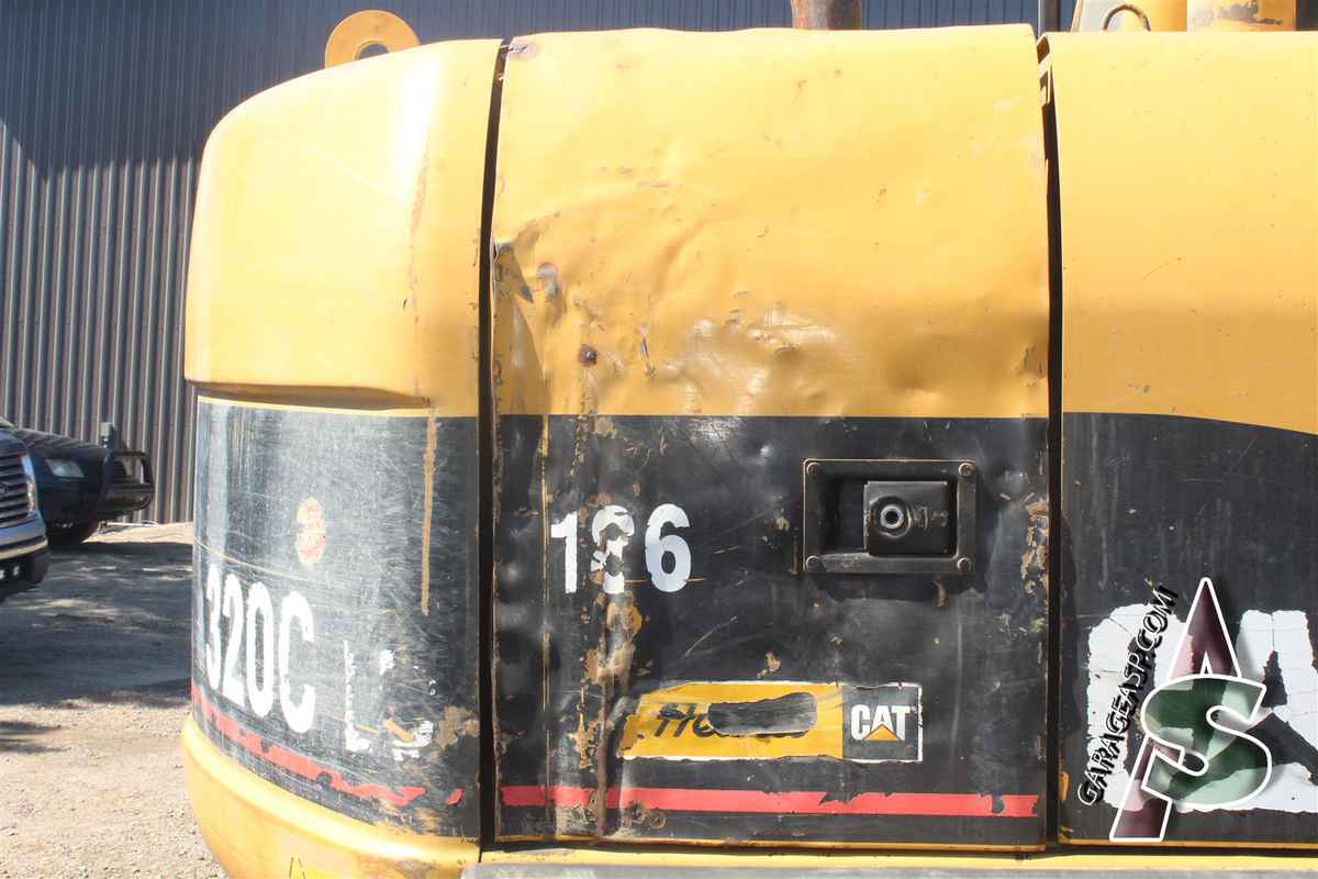 Panels - doors - Heavy equipment parts
