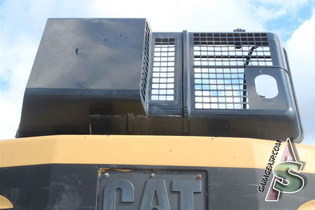 Engine Hoods - Heavy equipment parts