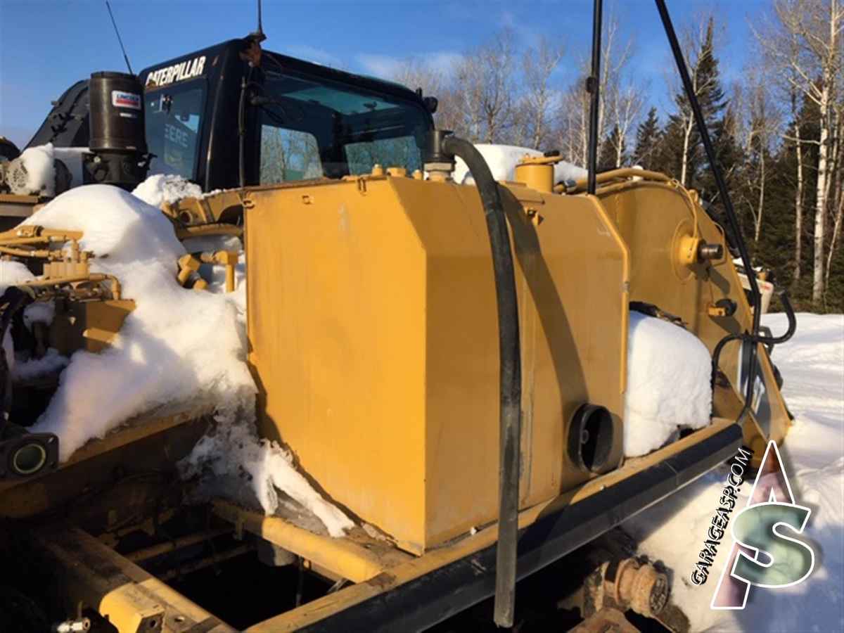 Fuel tanks - Heavy equipment parts