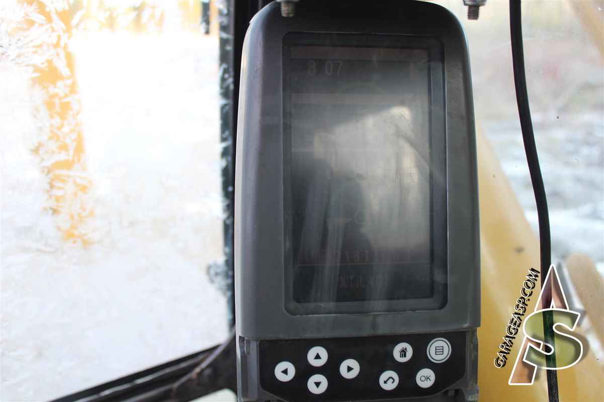 Monitors - Heavy equipment parts