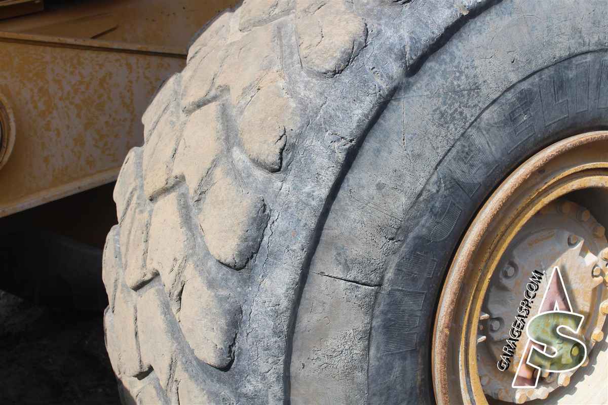 Tires - Heavy equipment parts