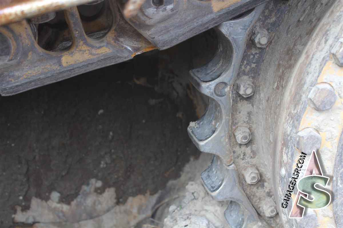Sprockets - Heavy equipment parts