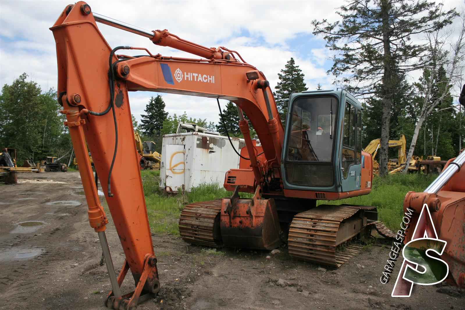 Booms - Heavy equipment parts