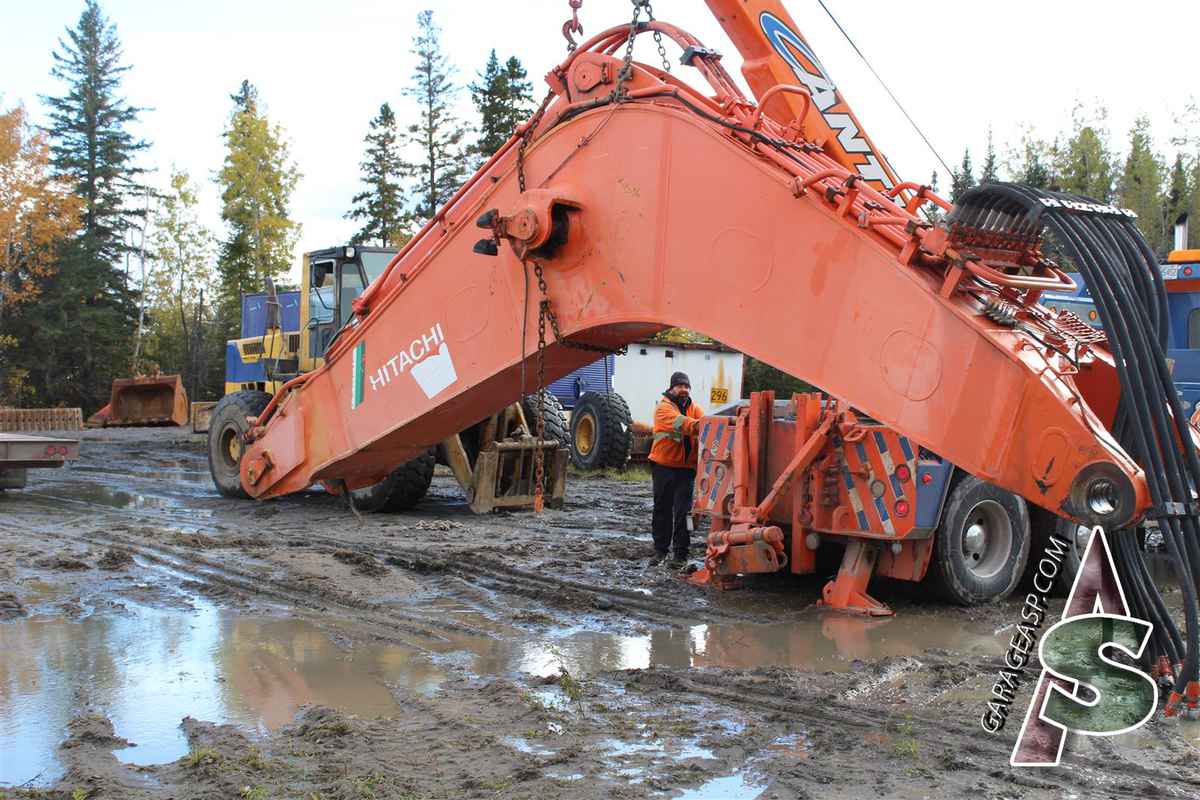 Booms - Heavy equipment parts