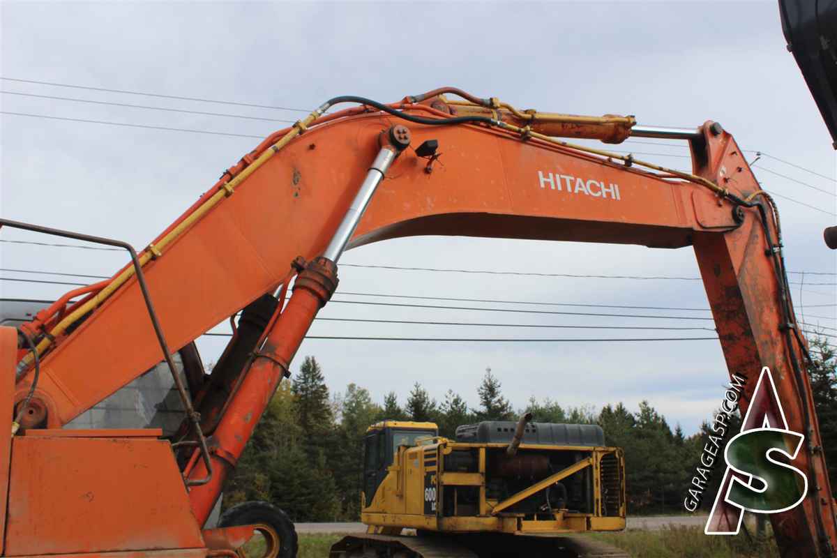 Booms - Heavy equipment parts