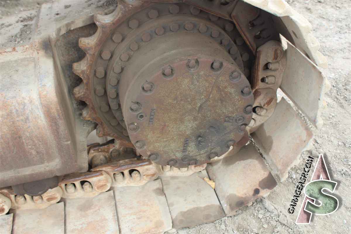 Final drives - Heavy equipment parts