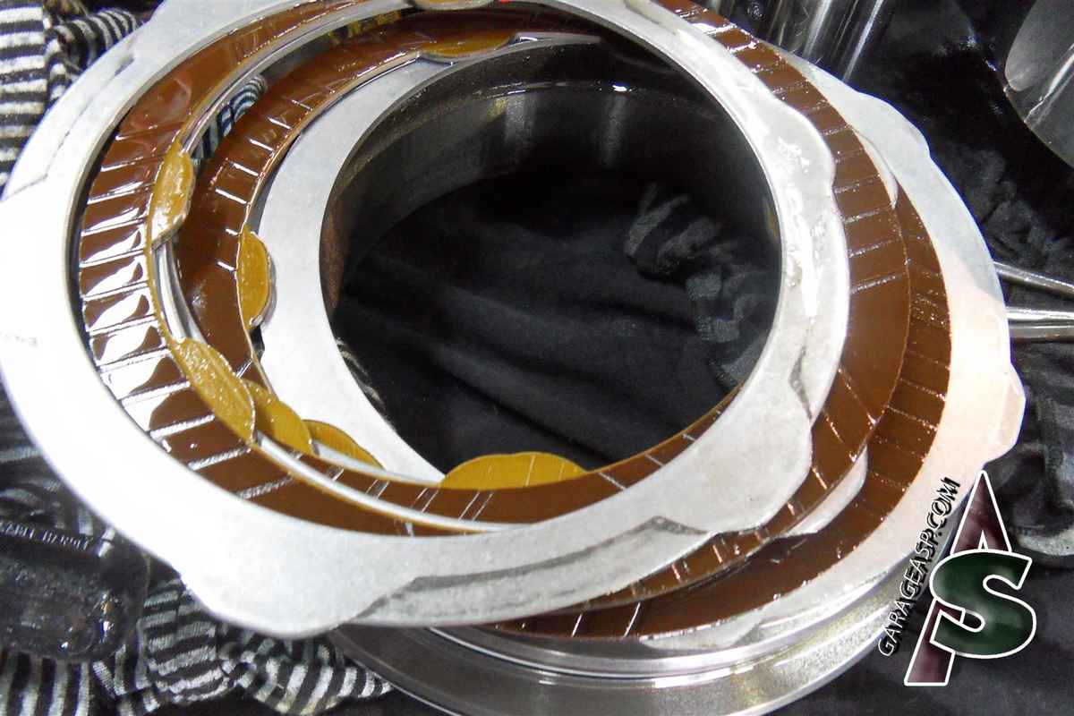 Final drives - Heavy equipment parts