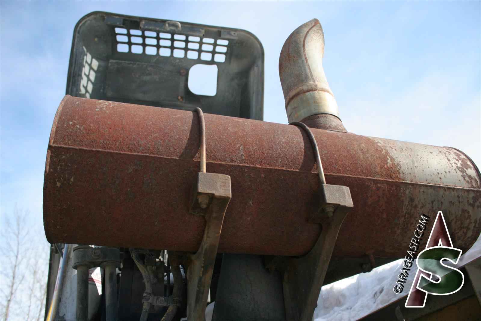 Mufflers - Heavy equipment parts