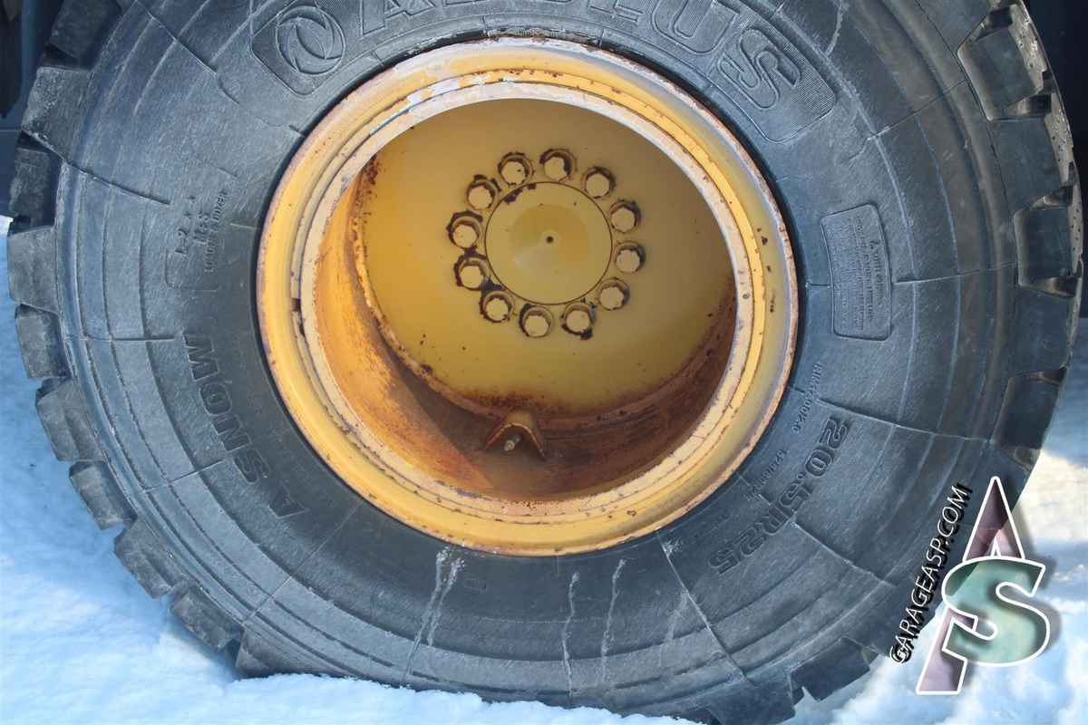 Tires - Heavy equipment parts
