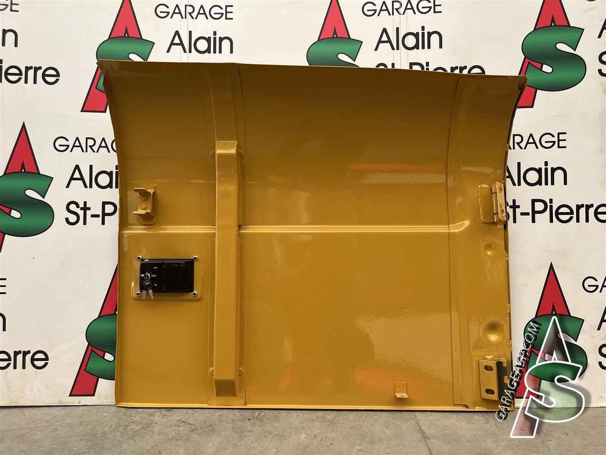 Panels - doors - Heavy equipment parts